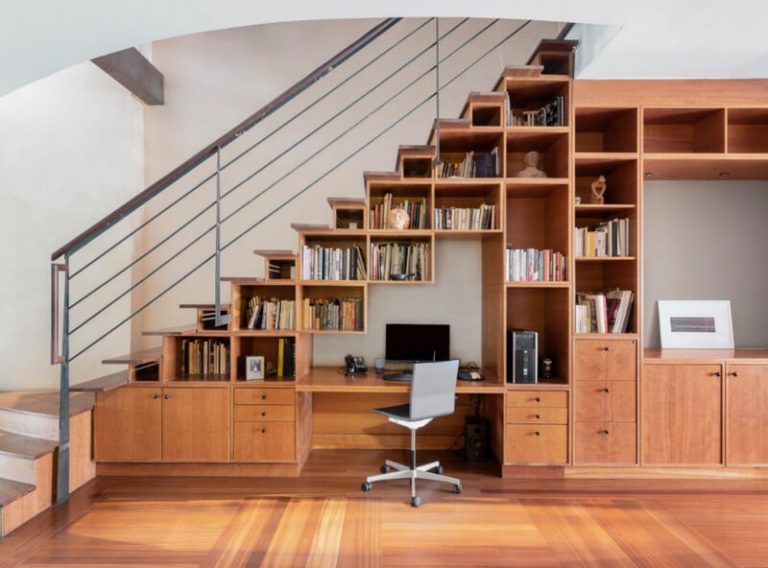 10 cách tận dụng gầm cầu thang trống để tối ưu diện tích